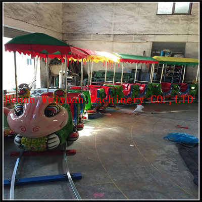 luxury type  10M track  Insect  Ant  4 couches 16 seats train with ceiling  for kids and adults in shopping mall supplier