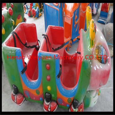 luxury type  10M track  Insect  Ant  4 couches 16 seats train with ceiling  for kids and adults in shopping mall supplier