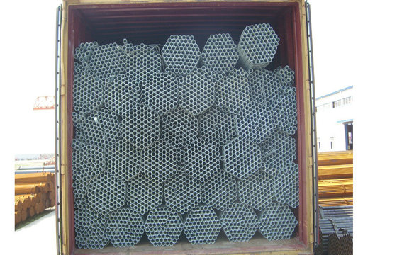 Anti Rust Hot-dip Galvanized Steel Pipes Zinc Coating 240 g / m2