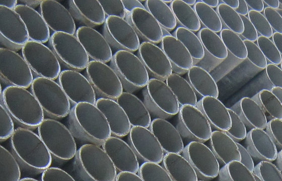 Anti Rust Hot-dip Galvanized Steel Pipes Zinc Coating 240 g / m2