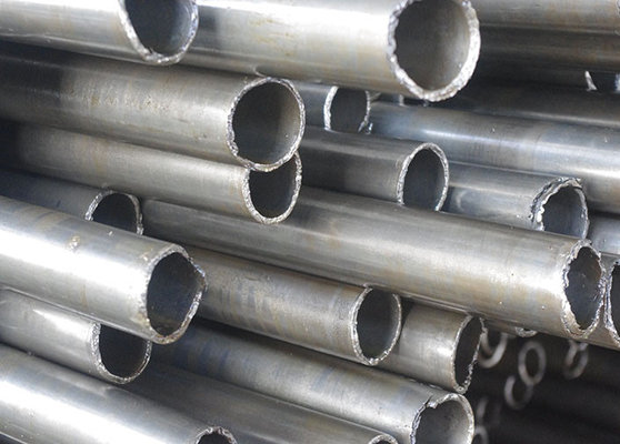 ASTM A53 / A106 seamless pipe, length 3-8m cold drawn seamless carbon steel pipe with black painting