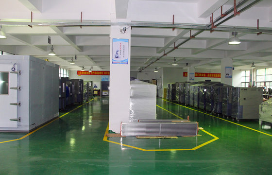 Programmable ESS 408L Thermal Cycling Chamber With Exterior Cold Rolled Steel Sheet