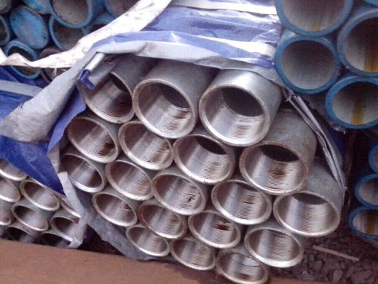 Blue-colored Band Welded Galvanized Steel Pipes With Threading and Couplings