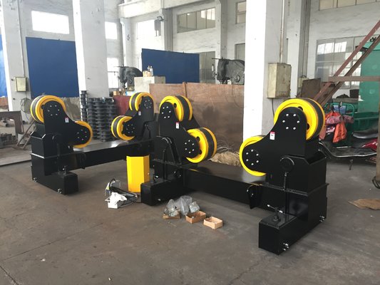 Black Painting Moving Type Pipe Welding Rollers Coating With Rubber , 60Ton Capacity