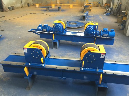 Rubber Wheels Tank Welding Rotator , Tank Turning Rollers 0.1-1 M / Min Wheel Speed