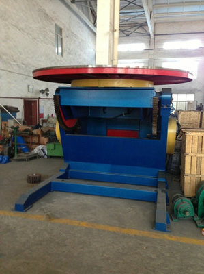Motorized Rotary Positioner Table , Pipe Welding Positioners 0.14 Rpm Tilting Speed