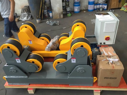10T 1.5KW Self Aligning Rotator , Power Rollers For Pipe Welding PU Wheels