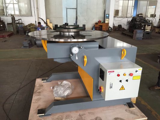 VFD Control Elevating Welding Positioner 3 - Jaws Chuck 3 Ton Capacity