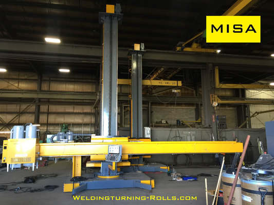 Middle Duty Column And Boom Welding Machine Motorized Rotation For Auto Seam Welding