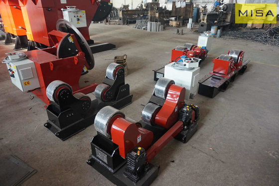 Red Color Fixed  20t Heavy Duty Pipe Rollers Self - Aligning With Pu Wheels