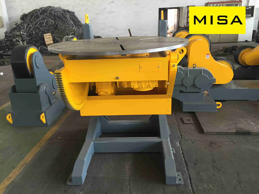 Auto Longitudinal Turntable Welding Positioner With Max Ф1500mm Turning Distance