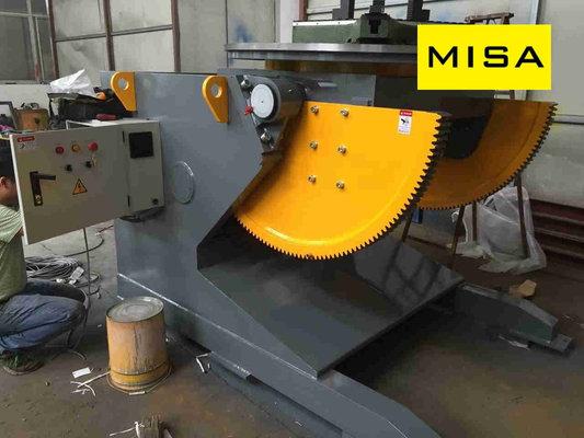 Yellow Fixed Welding Positioner With Horizontal Turning Table
