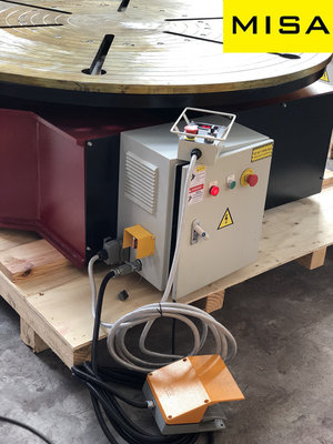 5T Horizontal Pipe Welding Turning Table 1500mm Size Of Table And 3kw Motor