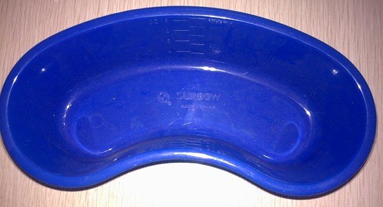 kidney dish，plastic emsis basin