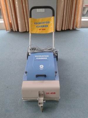 Commerial Escalator Cleaning Equipment 580W with Hand Push