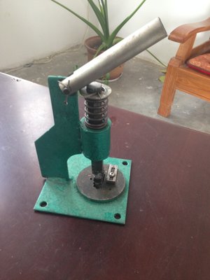 Manaul Sealing-Cover Milling Machine