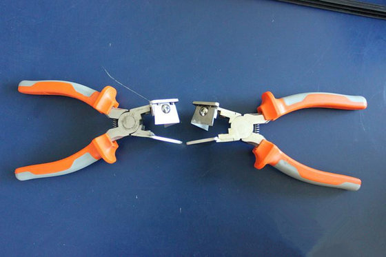 Manual PVC Window Door Fabrication Rubber Seal V Shape Cutter