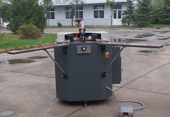 Aluminum Window Single-head Crimping Machine