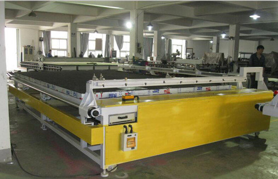 Semi-automatic Precision Glass Cutting Machine