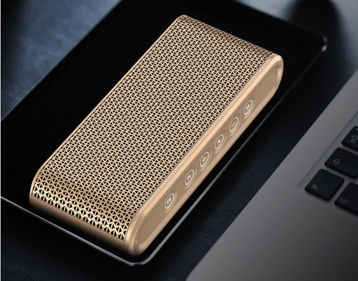 Manovo X6 Super Bass Portable Speaker , Bluetooth TF Card Speaker 12h Play