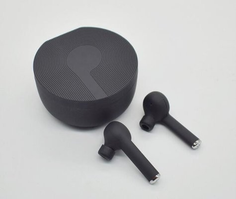 Mini Tws sano de alta fidelidad hermana los auriculares estéreo inalámbricos verdaderos de Bluetooth con construido en micrófono de HD