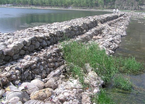 Gabion Baskets / Gabion Retaining Wall Low - Carbon Iron Wire Material