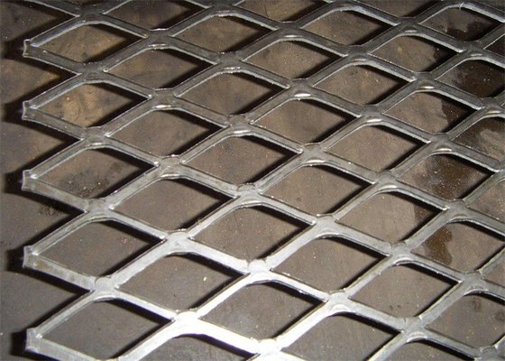 Flattened expanded metal mesh with 4x8 feet size for screening