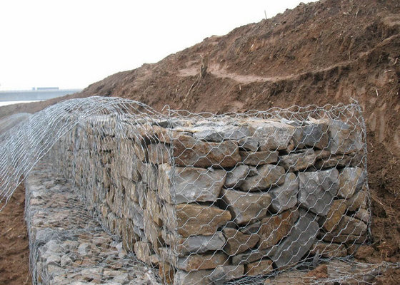 Hexagonal Mesh Gabion Box Low Carbon Iron Wire Material High Tensile Strength