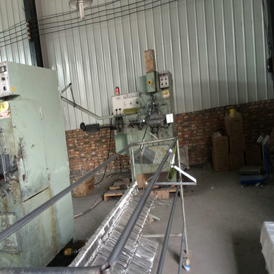 Laundry Galvanized Wire Hangers Q195 Iron Material High Temperature Resistance