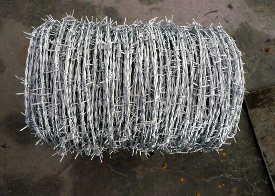 Multi Color Razor Barbed Wire / Razor Blade Wire Fence Corrosion - Resistant