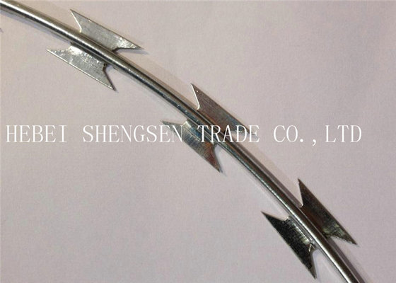 CBT - 65 Galvanized Concertina Razor Fencing Wire 8kg / 10kg / 20kg / Coil