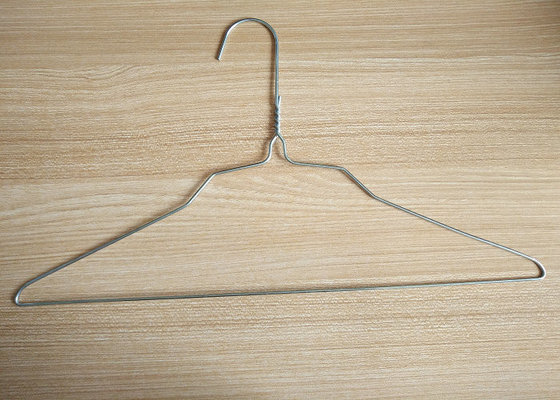 Laundry Galvanized Wire Hangers Low Carbon Steel Wire Material 16" Size 22cm Height