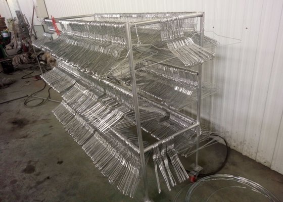 Bright Clean Surface Metal Wire Hangers Powder Coated Surface For Laundry Product