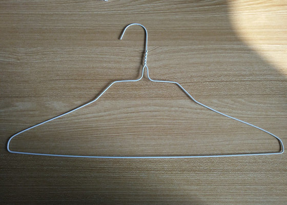 White Wire Hangers / Metal Wire Shirt Hangers High Temperature Resistance