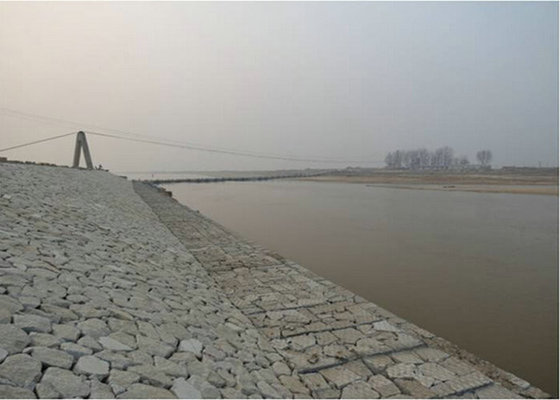 Galvanized Gabion Baskets / Gabion Baskets Retaining Wall High Tensile Strength