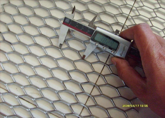 Oxidized Aluminum Expanded Metal Mesh Diamond Hole With Corrosion Resistance