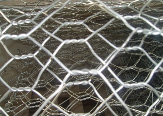 Hexagonal Gabion Box Wire Mesh / Stone Gabion Wall Cages Simply Installation