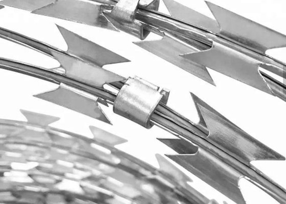 Concertina Coil Wire Galvanized Crossed Razor Barbed Wire With Clips