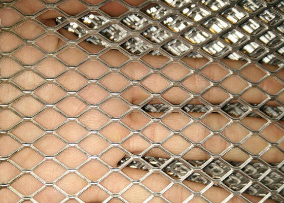 Heavy Duty Steel Expanded Metal Mesh Anti - Corrosive For Highway And Bridge
