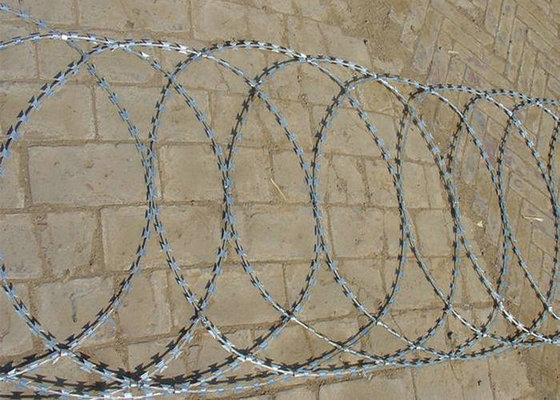 Hot Dipped Galvanized Bto-22 Security Barbed Wire High Tensile Flat Razor Wire