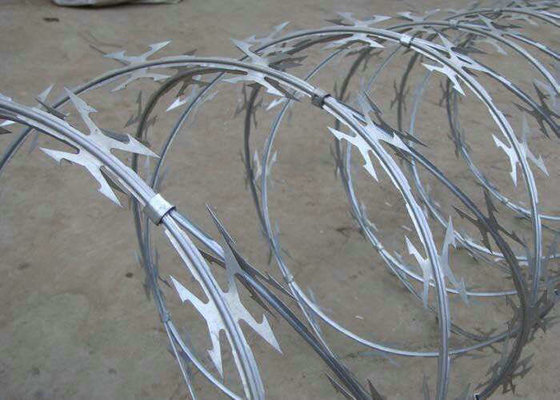 High Strength Hot Dipped Galvanized Razor Barbed Wire For Security Fencing