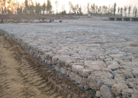 Galvanized Hexagonal Woven Mesh Gabion Boxes PVC Coated For River Bank Project
