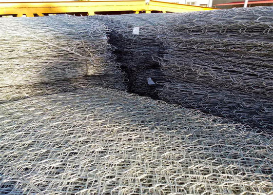Hexagonal Hot Dip Galvanized Gabion Cages For Retaining Wall , Water Retaining