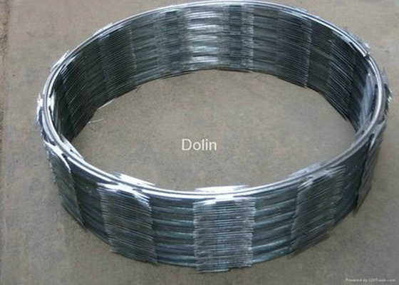 Galvanized Building Razor Fencing Wire , Barbed Wire Security Fence