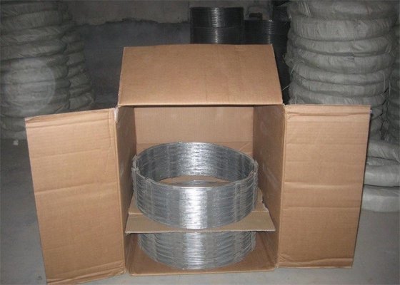 22 Mm Length Sharp Razor Barbed Wire Galvanized CBT - 65 Concertina For Fence