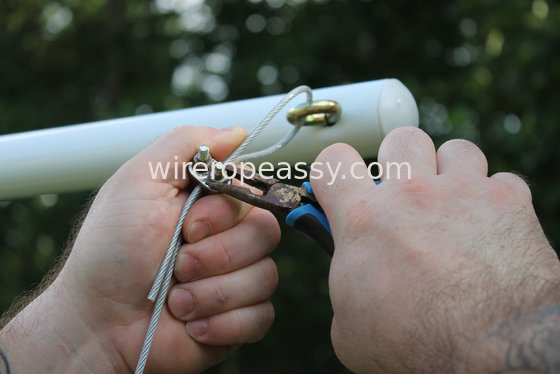 2.5mm 3.2mm 4.8mm Steel Cable Assembly Wire Rope Cable With Eye Bolt Attached