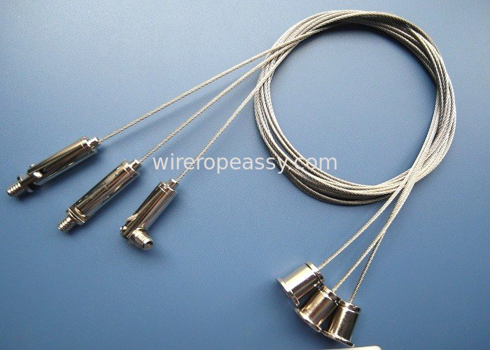 Gripper Cable Lamp Hanging With Ceiling Attachment And Terminals