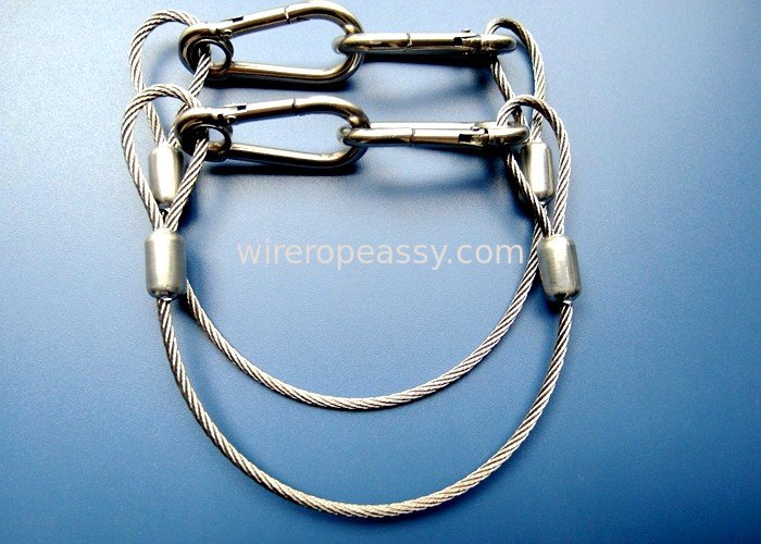 3.2 mm Wire Rope Lifting Slings Cable Steel Wire Fittings With 5 mm  Stainless Carabiners