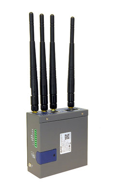 Router senza fili a banda larga mobile del grado industriale con OpenWrt