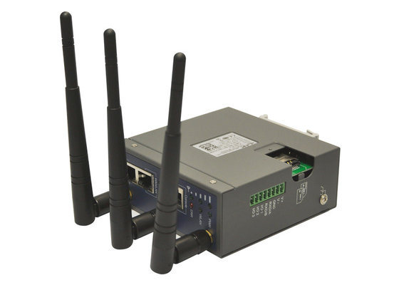 Router industriale mobile 4G della banda larga FDD LTE WLAN con il porto di 2xLAN 3xI/O